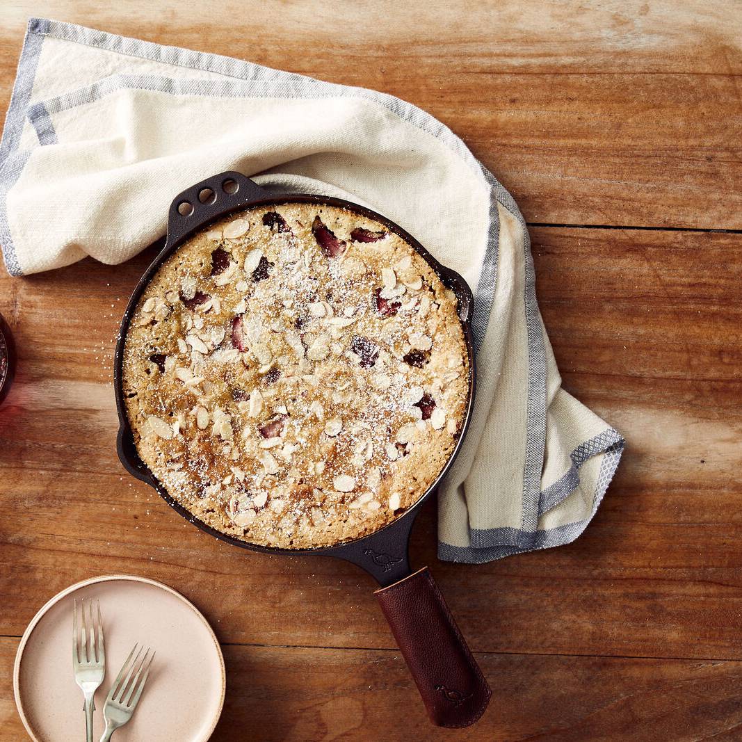 No. 10 Skillet – Smithey Ironware